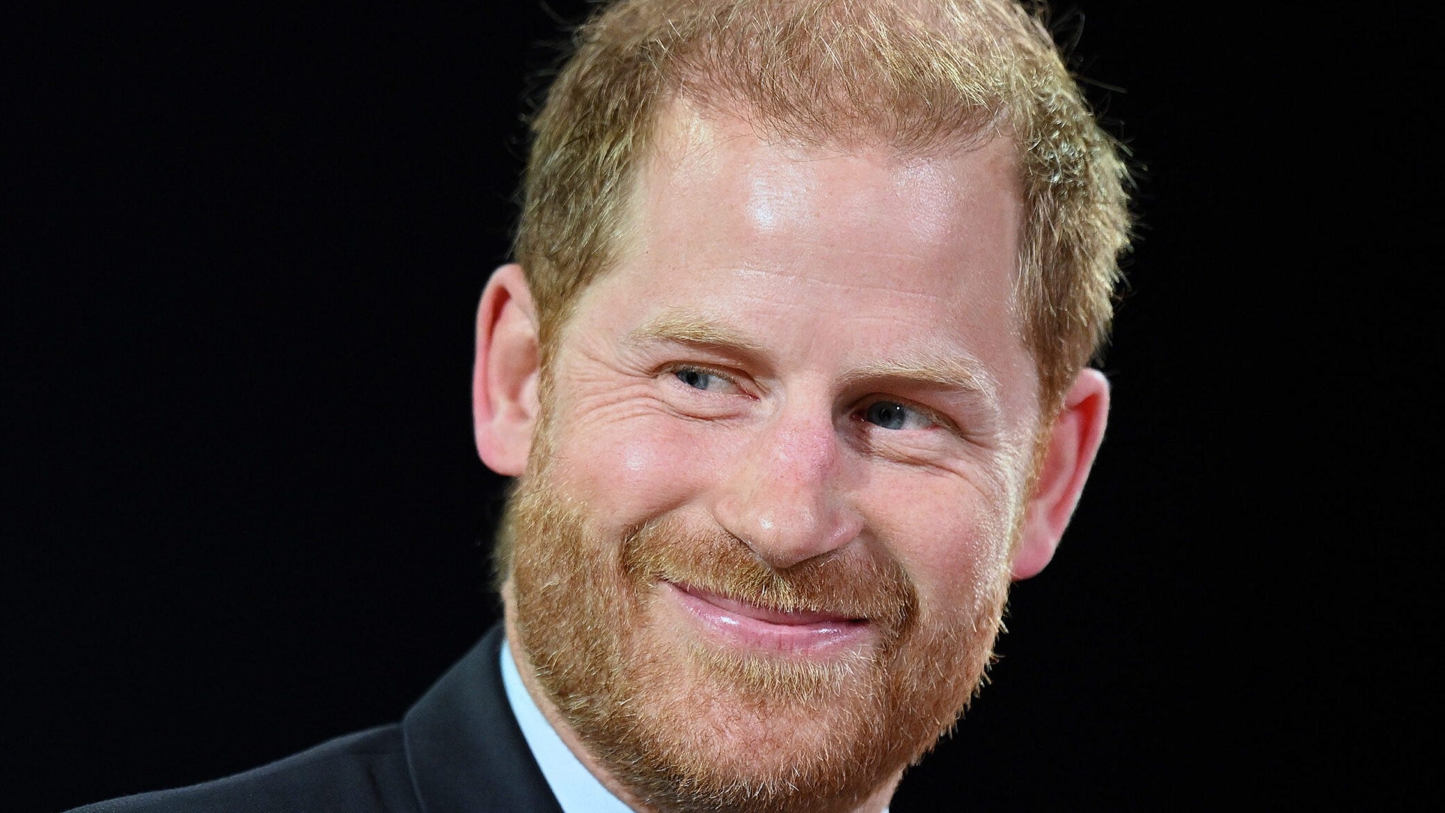 Secret visit to the studio - Does Prince Harry now have a love tattoo ...