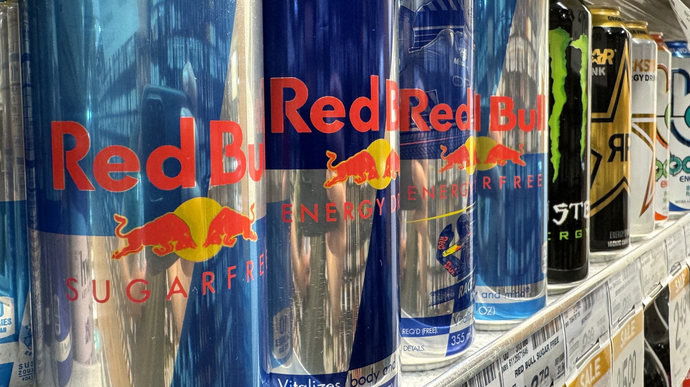Strong growth - Red Bull made a profit of 2.4 billion euros in the ...