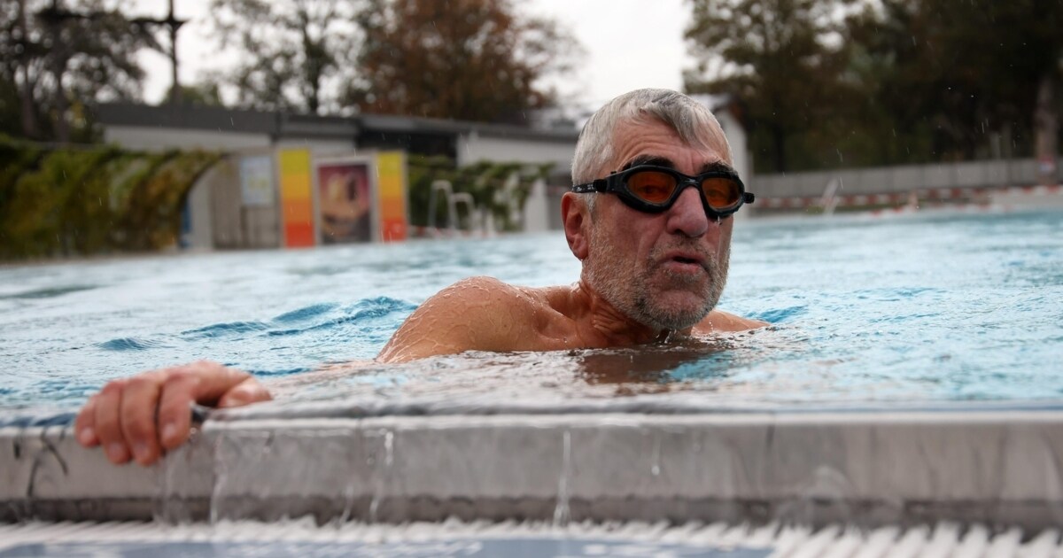 Last day of outdoor swimming - Swimming season ends in Salzburg – He ...
