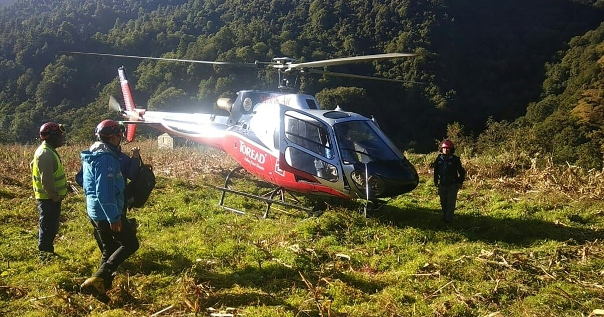 In 7000 Meter Höhe - Tote Bergsteiger in Nepal per Helikopter geborgen ...