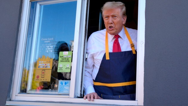 Klarstellung - So reagiert McDonalds auf bizarren Trump-Auftritt | krone.at