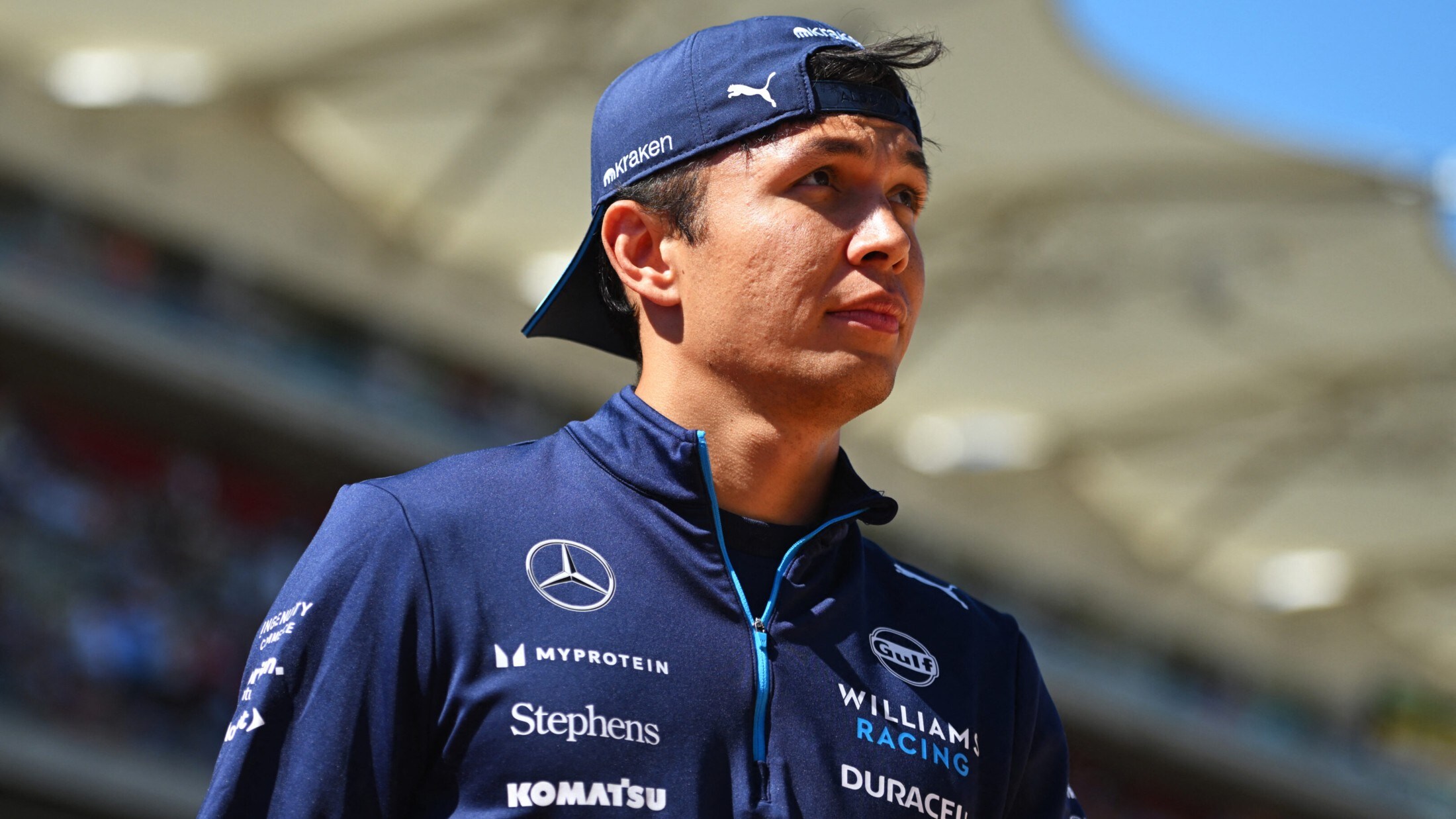 Unfall im Training - „Idiot!“ Albon schimpft nach Crash mit Bearman ...