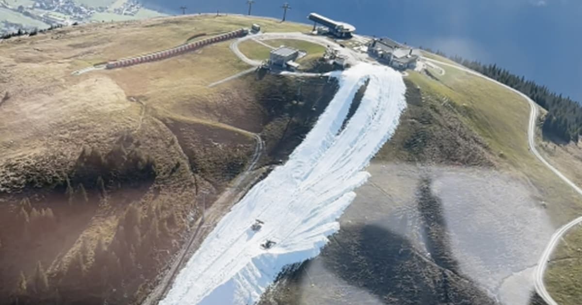 Früher Saisonstart - Schmale Skipiste auf grünem Berg erhitzt Gemüter ...