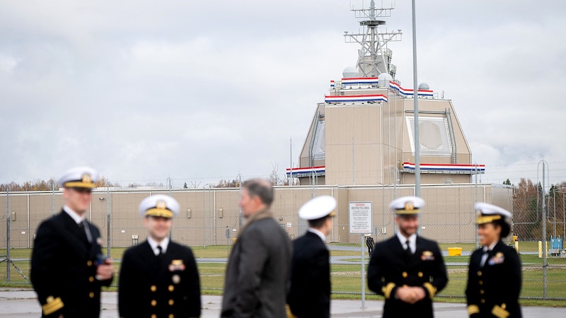 Protection from Russia - US missile base opened in Poland | krone.at
