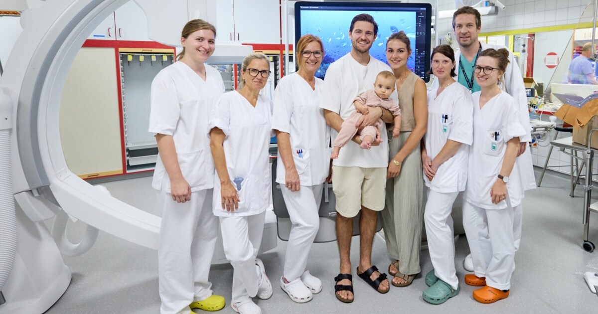 Born with 700 grams - Innovative heart surgery on premature babies in ...