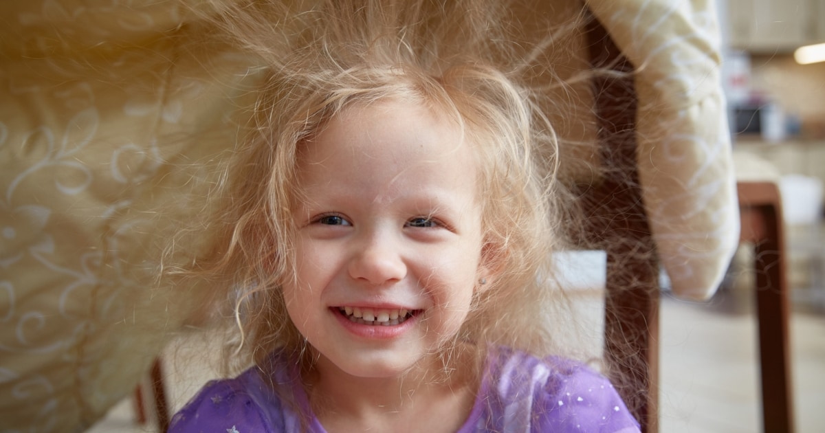 Easy as pie explained - Why does my hair stand on end? | krone.at