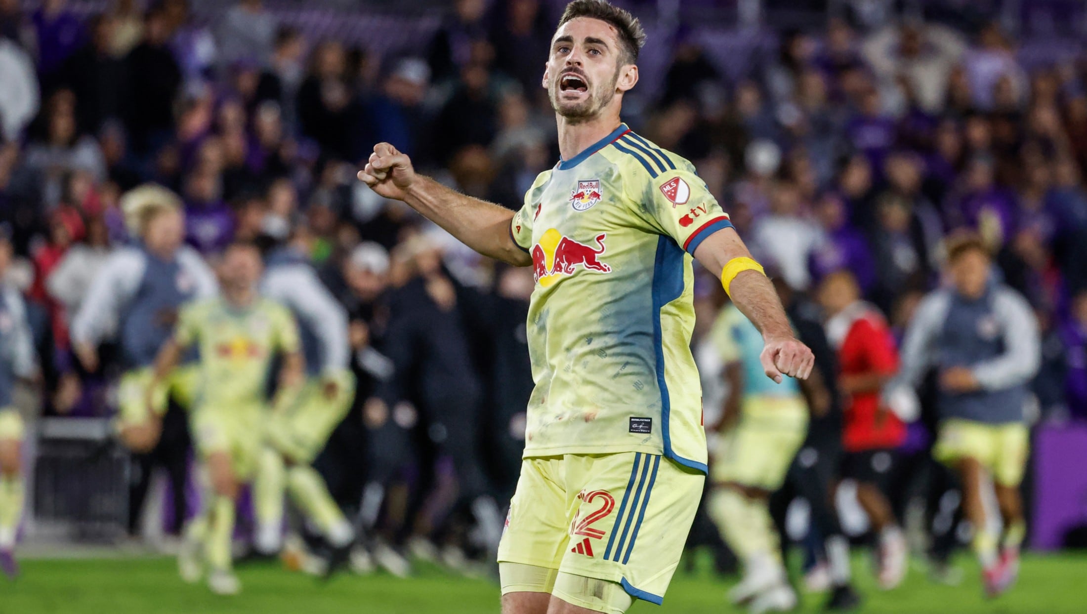 Who will win the title? - New York Red Bulls and LA Galaxy in the MLS ...