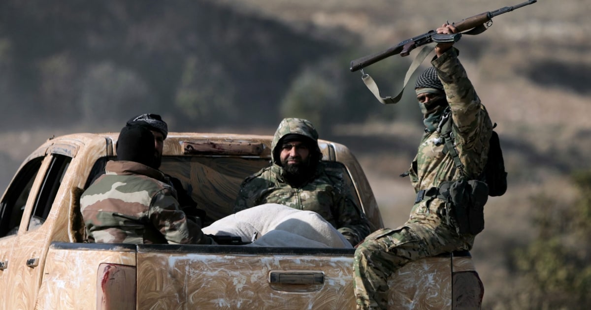 Auf Regierungstruppen - IS-Miliz bekennt sich zu Anschlag in Syrien ...