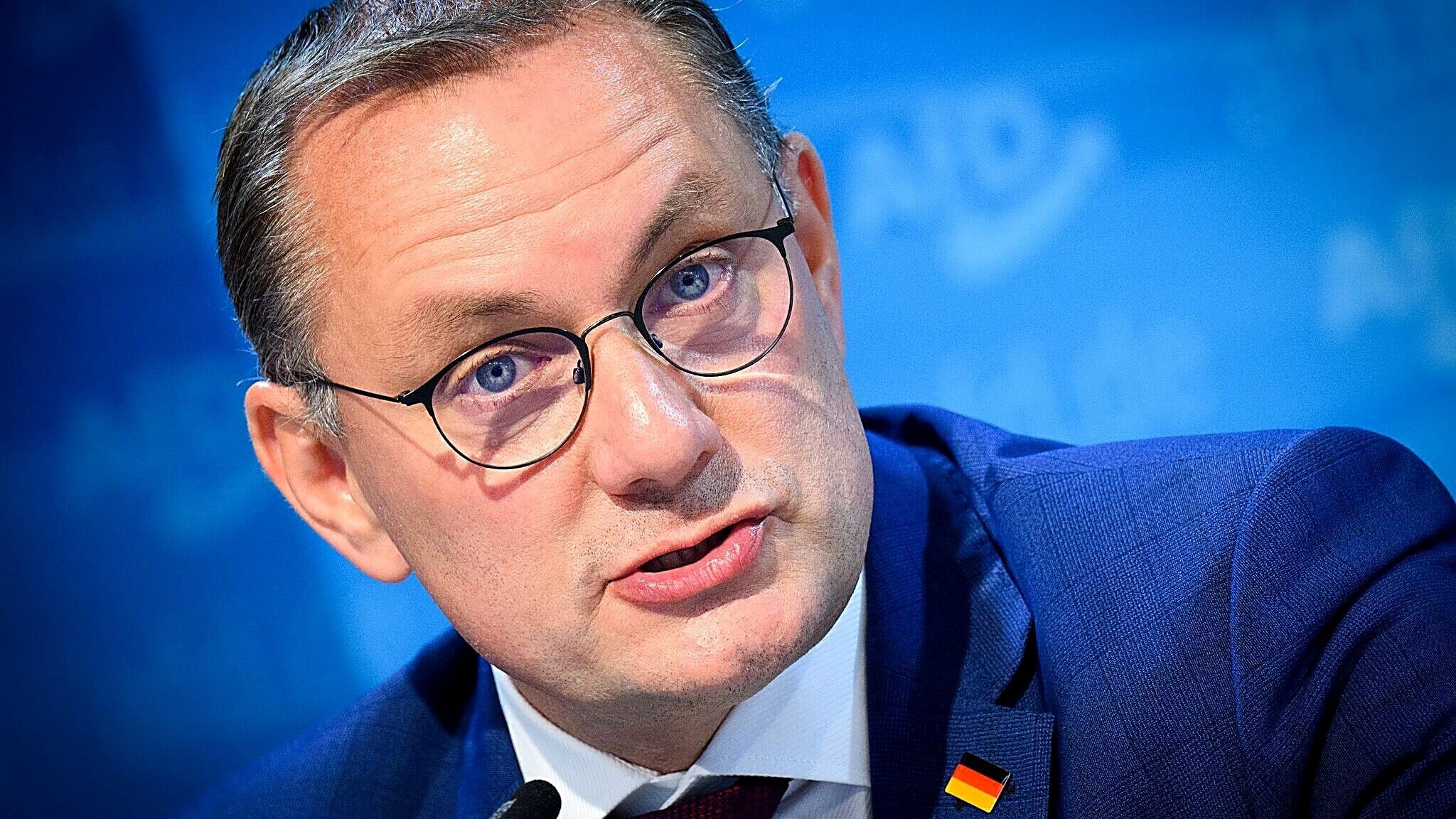 „Russland hat gesiegt“ - AfD-Chef hinterfragt deutsche NATO ...