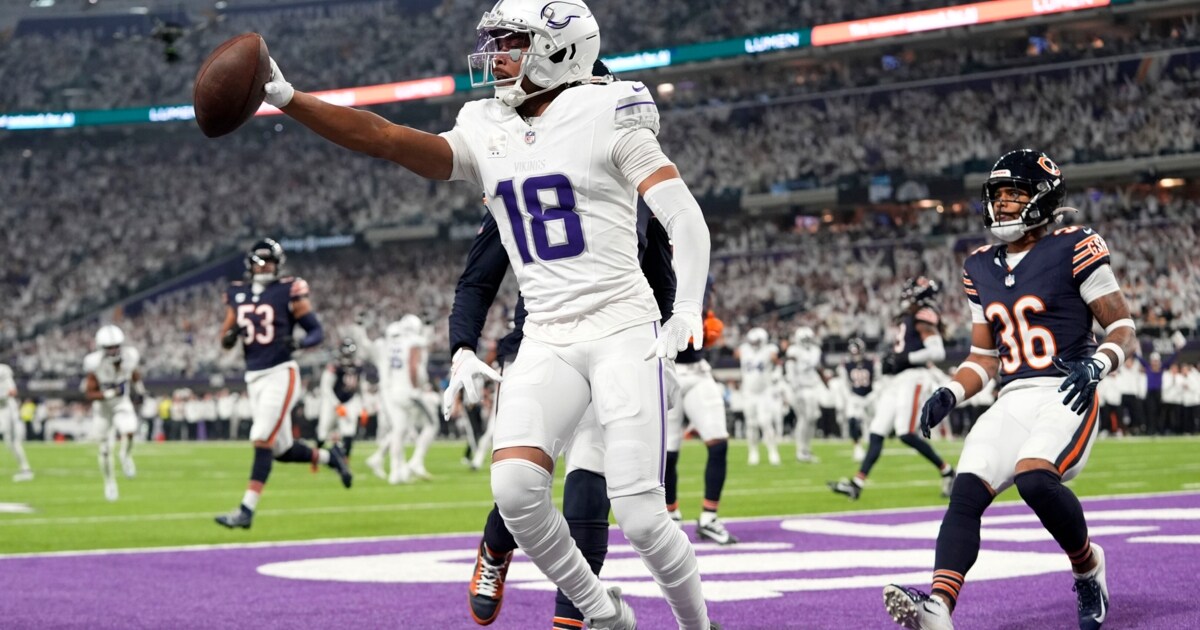 30:12 against Chicago - Twelfth win! Vikings draw level with Detroit ...