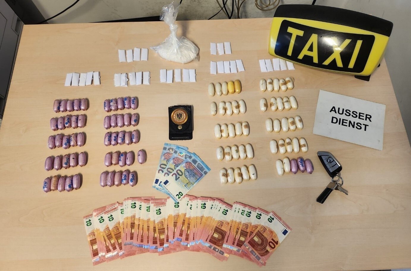 Sechs Festnahmen - Wiener Polizei zerschlägt „COCO-Taxi-Ring“ | krone.at