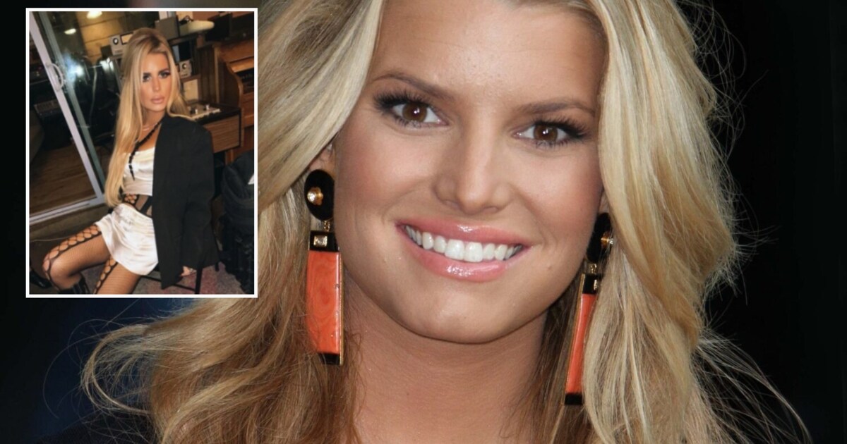 „Wer ist diese Frau?“ - Jessica Simpson bringt Fans mit neuem Foto in ...