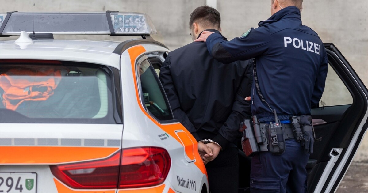 Schweizer festgenommen - Ehefrau verprügelt und mit Messer verletzt ...