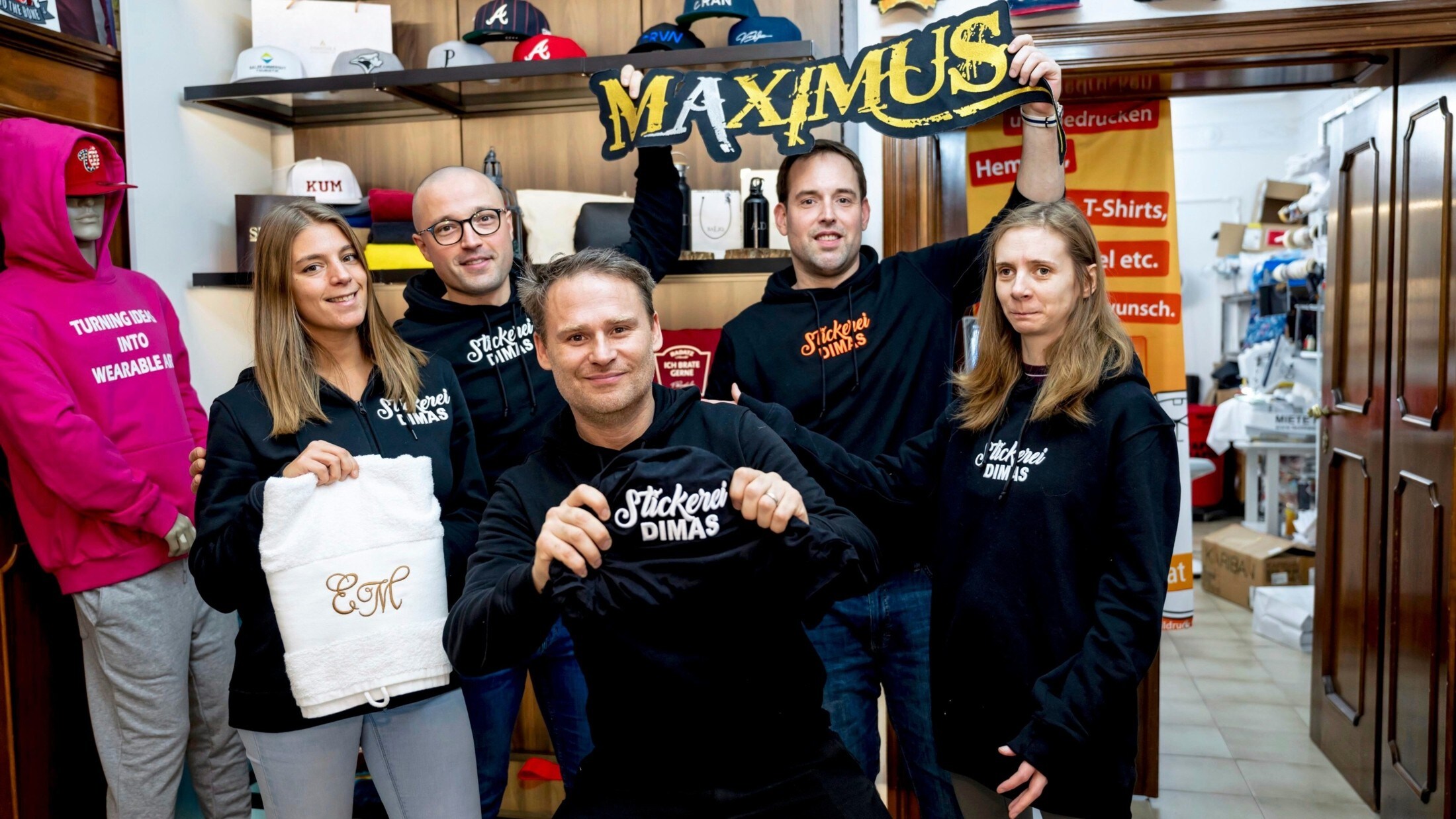 „Krone“ zu Besuch - Von wegen altmodisch: So cool kann Sticken sein ...