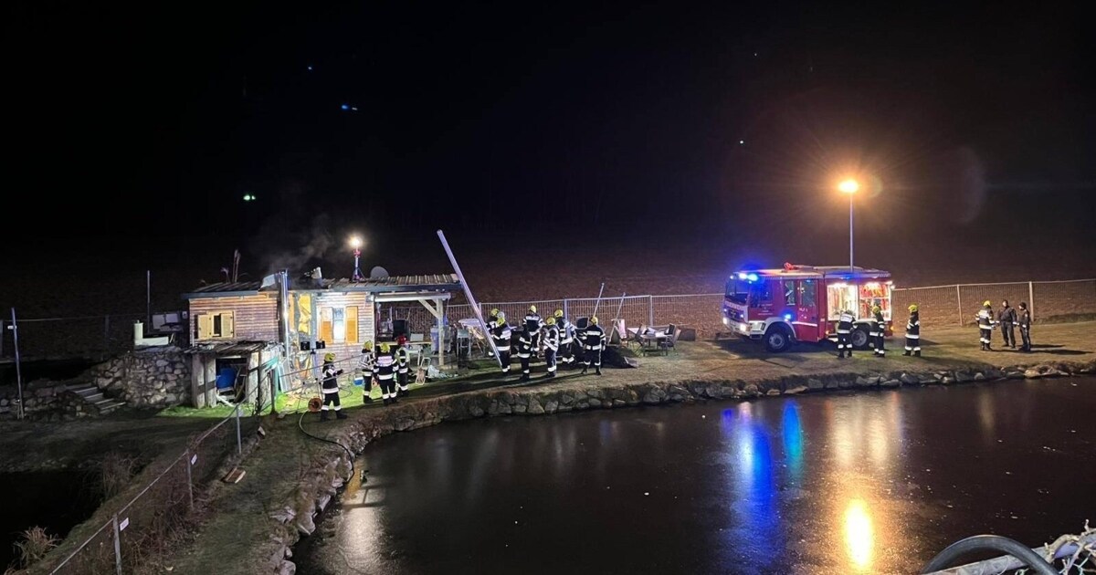 Ash backlog in the stove - Fishing hut on fire: Teenager (16) injured ...