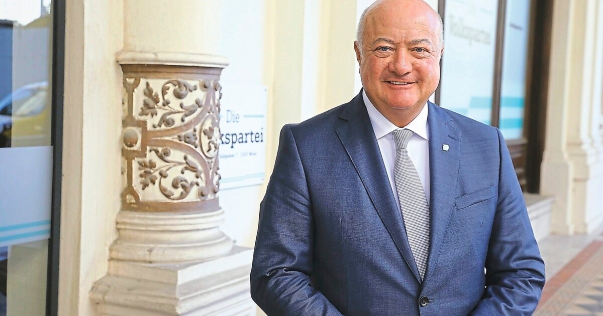 Telefonat mit Israeli - Stocker lud Ex-Geisel Shoham ins Kanzleramt ein ...