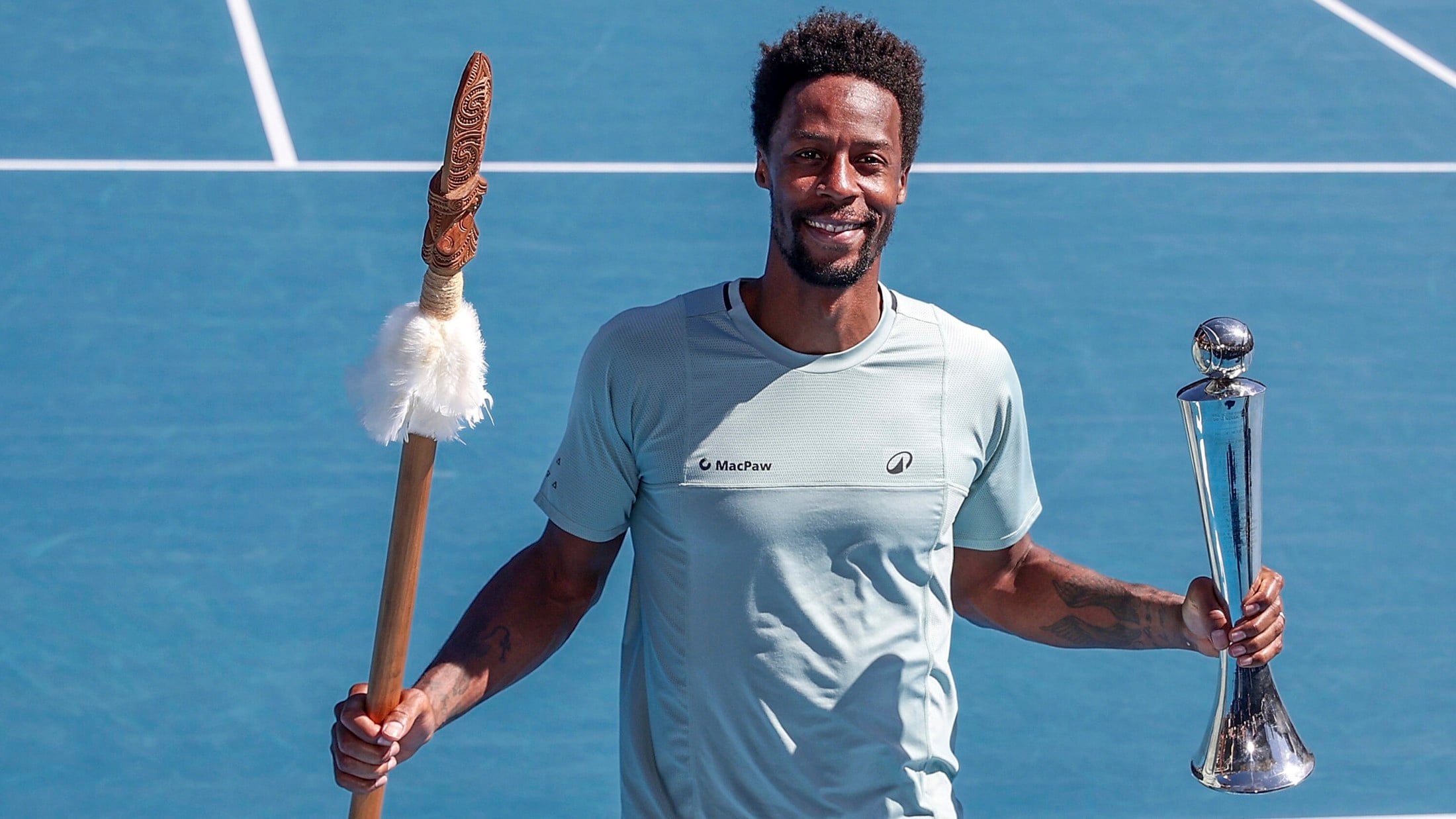ATP Tour victory - Gael Monfils wins and ties Federer’s record | krone.at