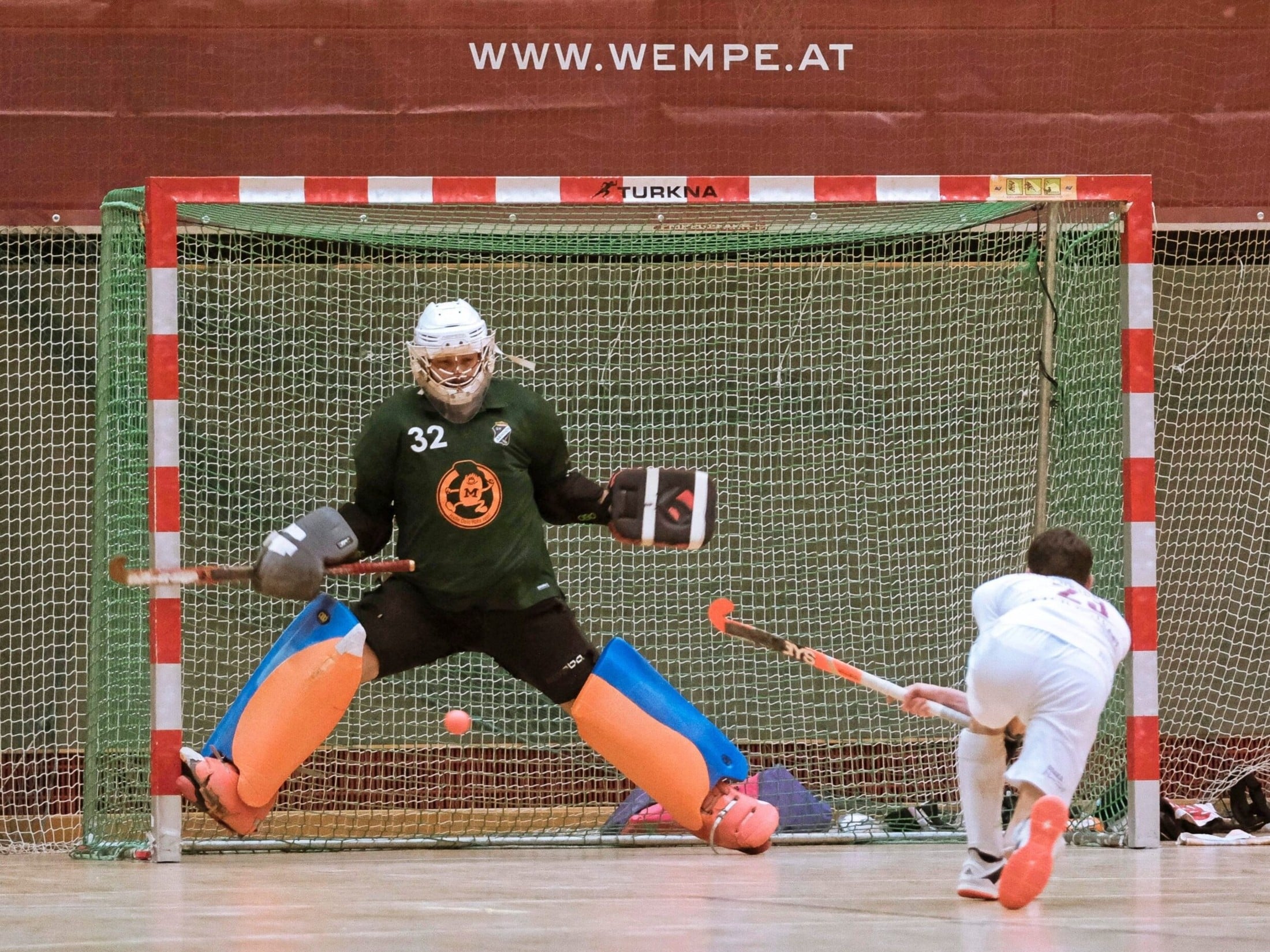 Saison-Höhepunkt - Im Arminen-Dome geht‘s um Titel im Hallen-Hockey ...
