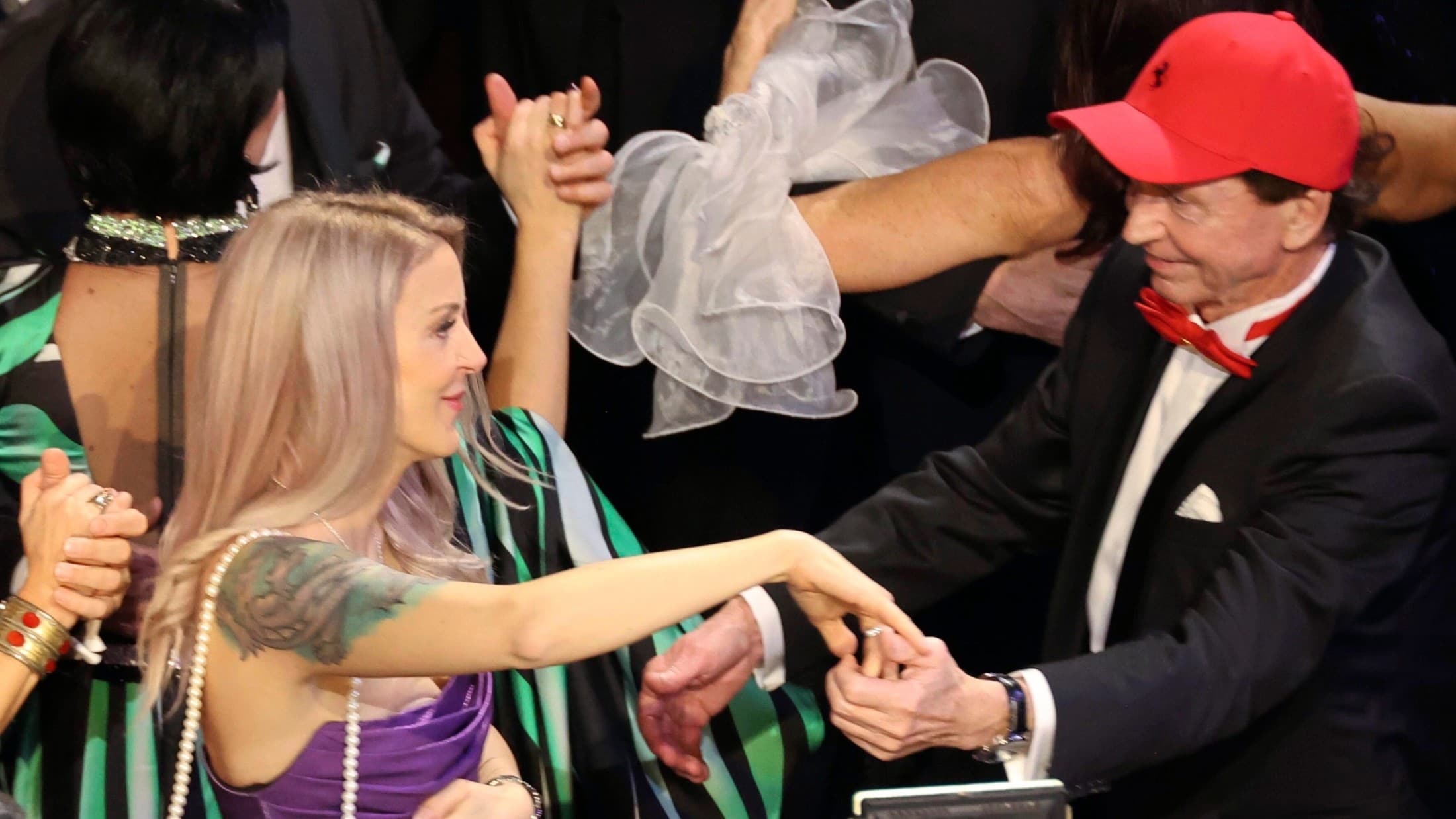 Die Bilder, die Promis - Glanzvolle Redoute: Alles tanzt in der Grazer ...