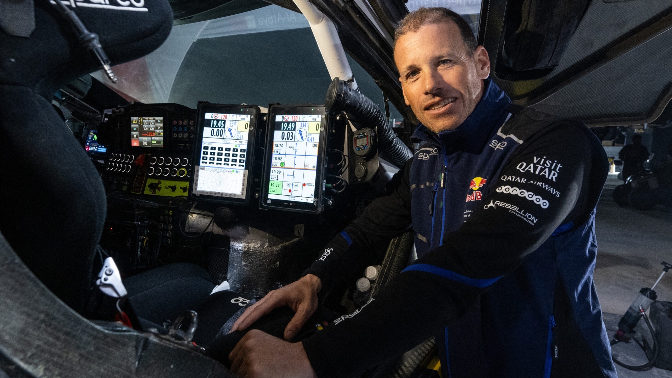 Accident during roadside assistance - Dakar winner has to have his leg ...