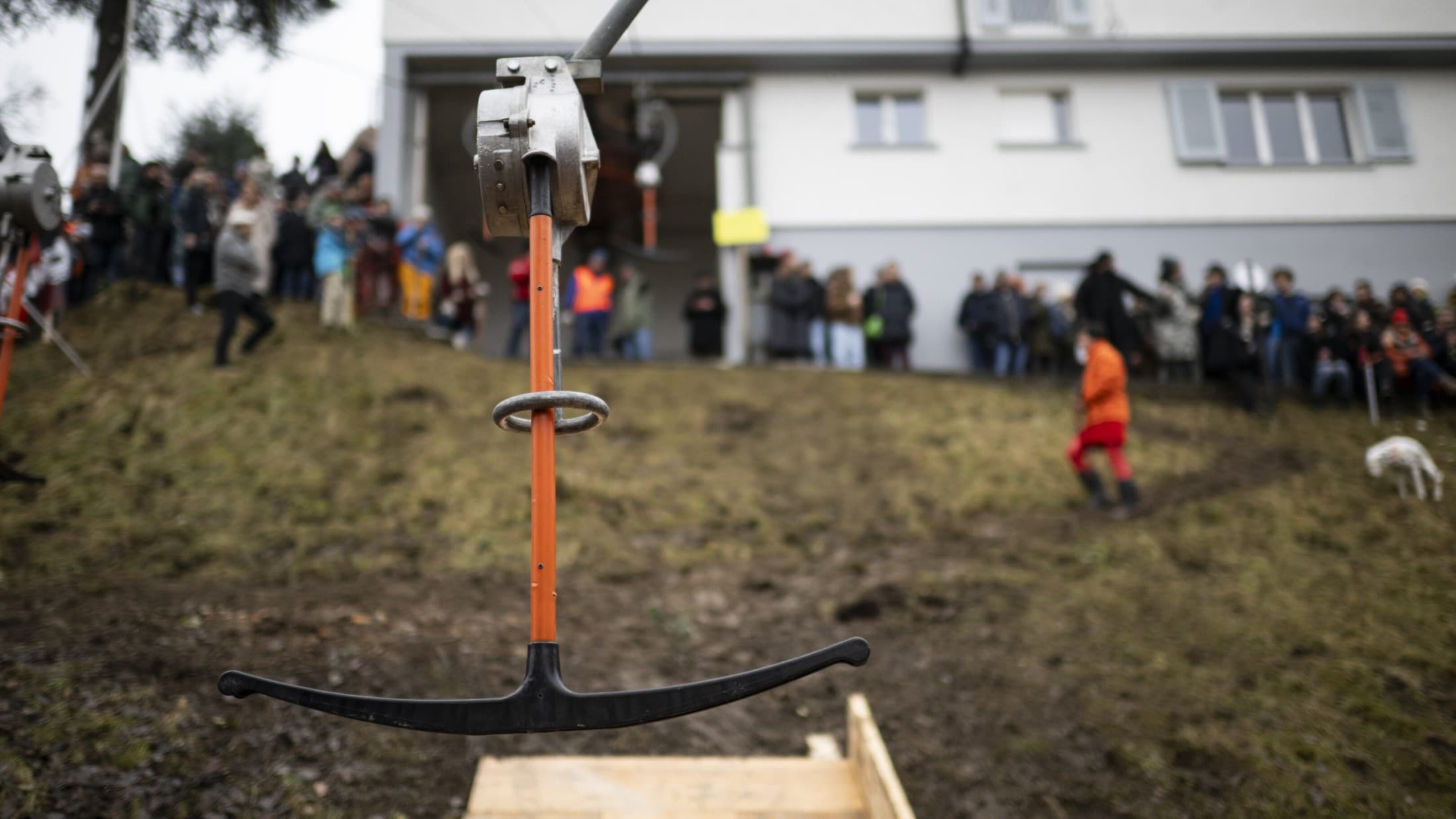 20 meter steep slope - World’s smallest ski resort opened | krone.at