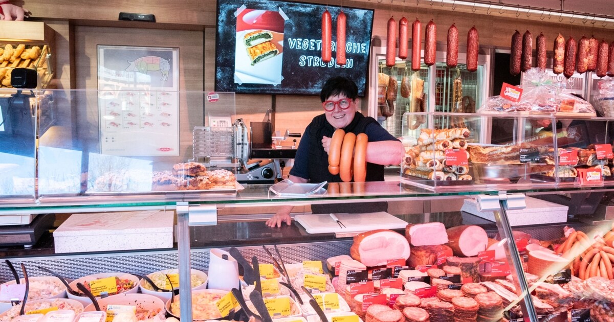 Are butchers dying out? - Vegetarian products now available in meat ...