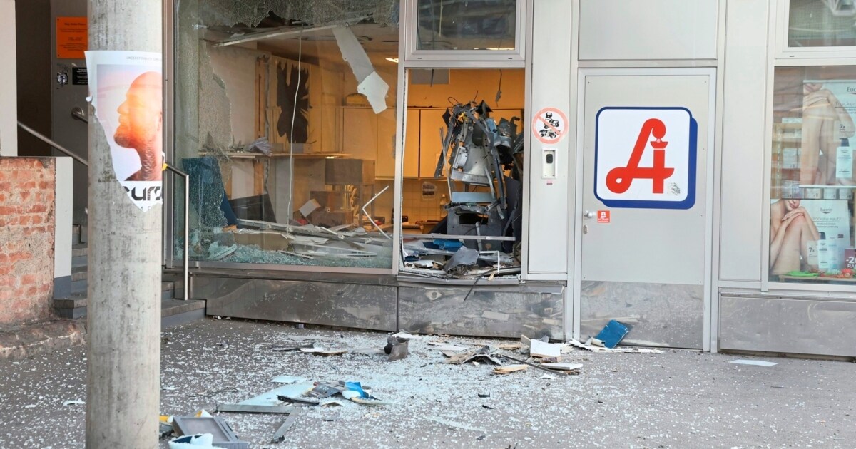 Mit Feuerwerksbomben - „Sprengmeister“ jagen nächsten Bankomaten in ...