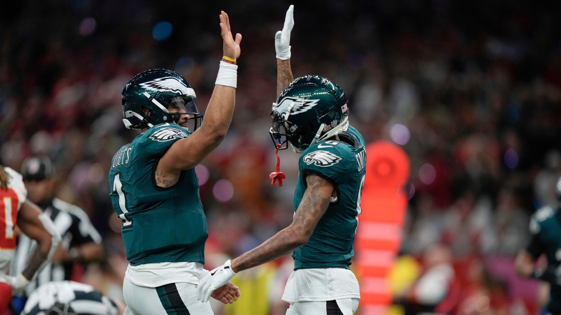 Von wegen „Threepeat“ - Super-Bowl-Triumph! Eagles entzaubern die ...