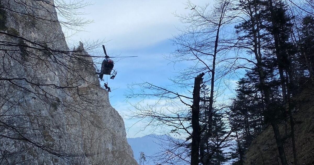 Rettung per Heli - Angst und völlige Erschöpfung im Klettersteig | krone.at