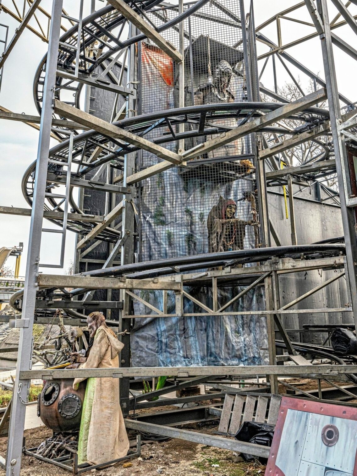 Neue Attraktionen - Der Prater putzt sich schon heraus | krone.at