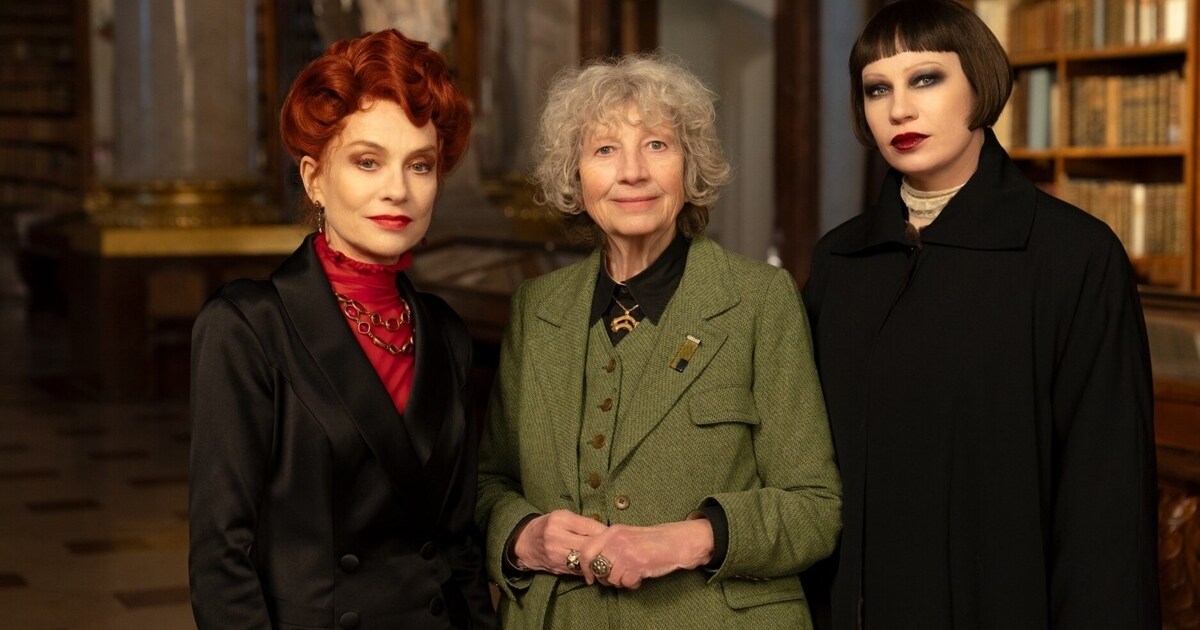 Die ersten Fotos! - Drehstart für Huppert als Wiener Horror-Legende ...
