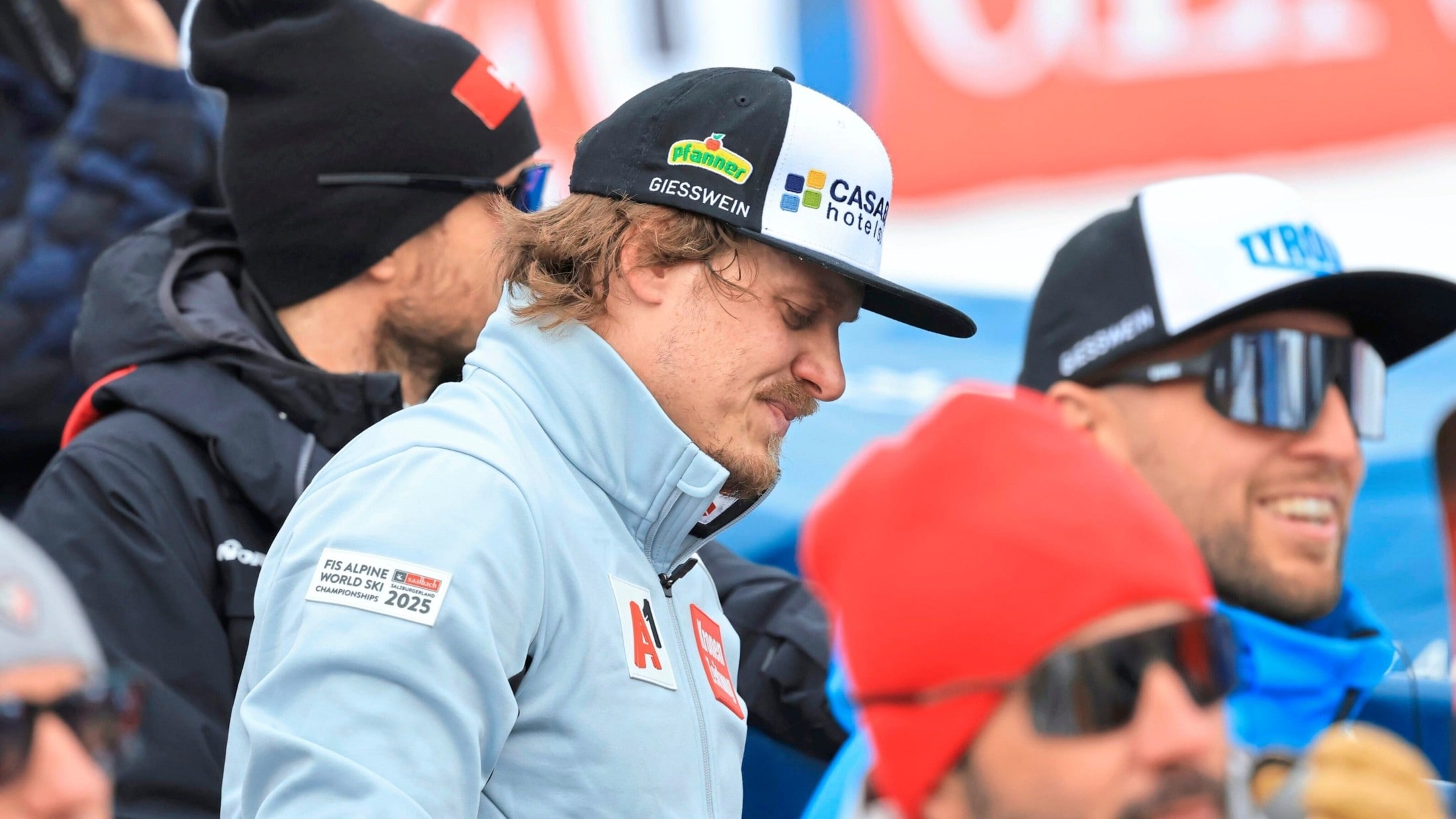 Gold an Meillard - Ist das bitter! Blech-Pech für Feller im WM-Slalom ...