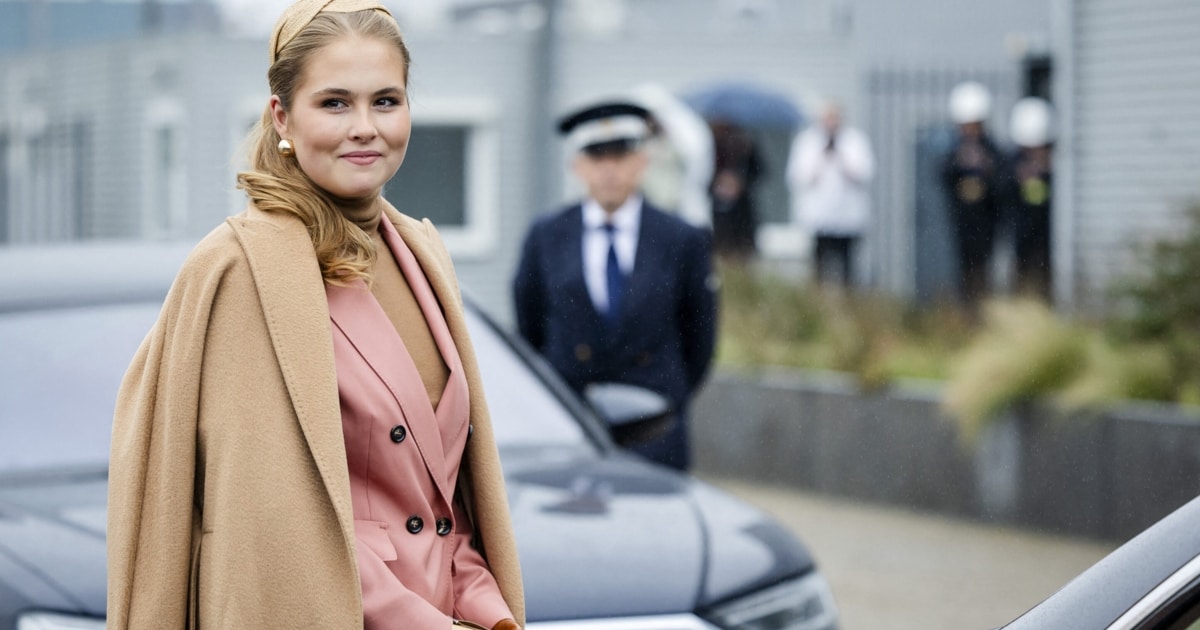 Premiere made! - Amalia beaming with beauty at her first solo ...