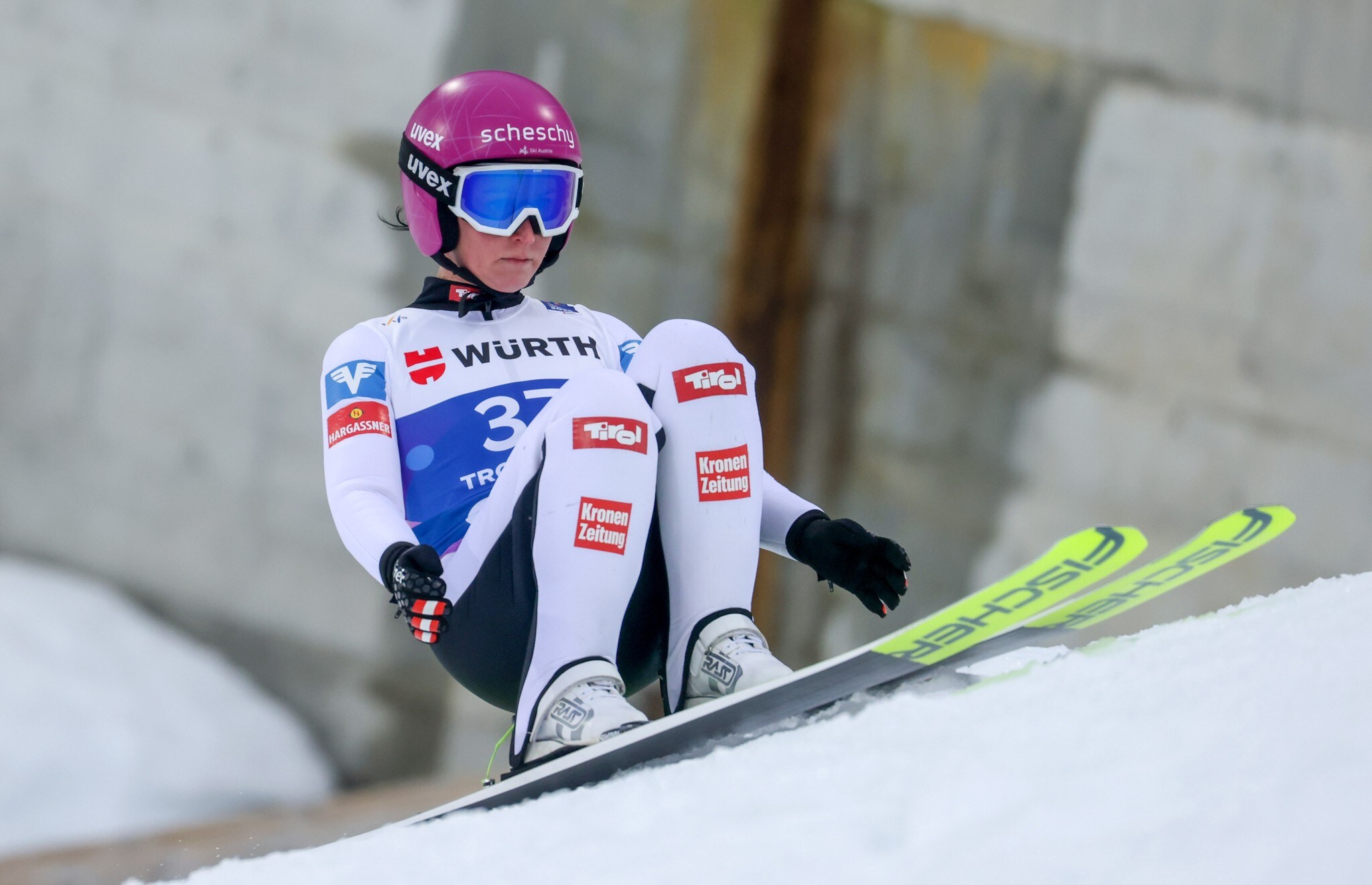 Normalschanze: - WM-Gold für Nika Prevc, ÖSV-Damen gehen leer aus ...