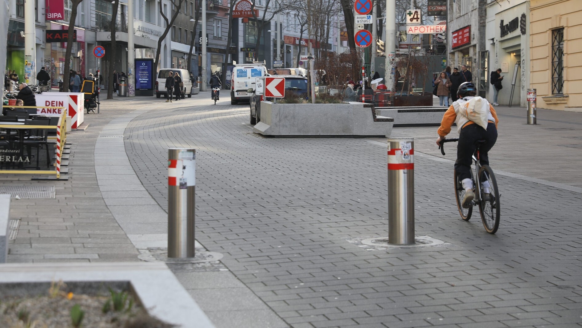 Nach Amokfahrten - Wie sicher sind unsere Fußgängerzonen wirklich ...