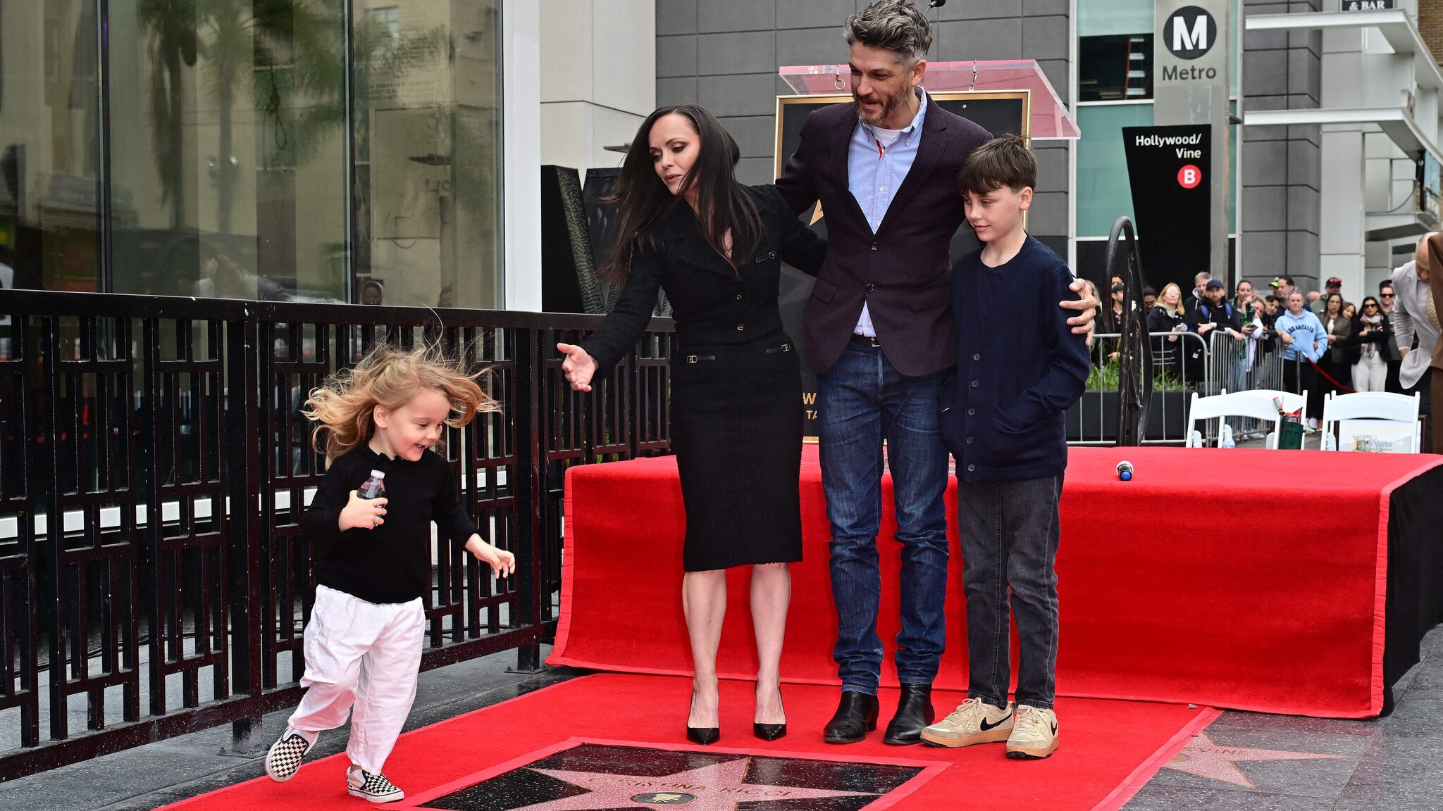 "Incredible honor" - Moved Christina Ricci goes down for star | krone.at