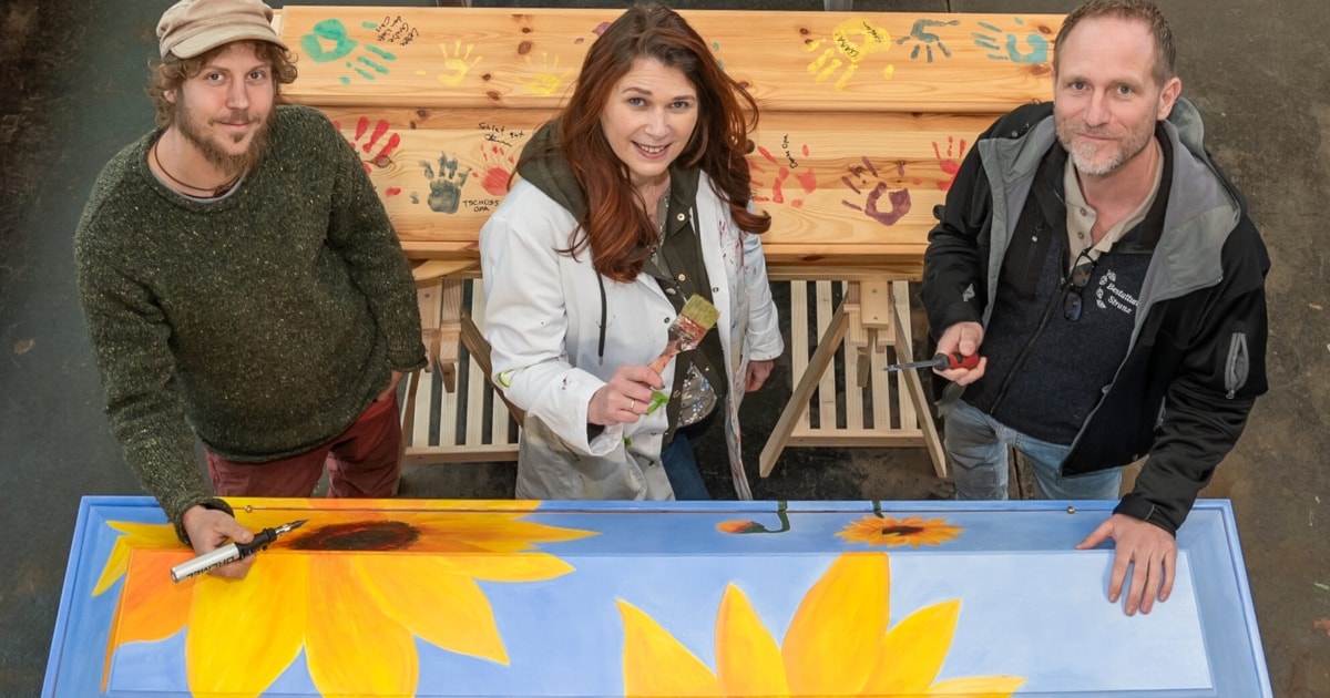 „Kunst am Sarg“ - In persönlichem Kunstwerk auf letzte Reise | krone.at