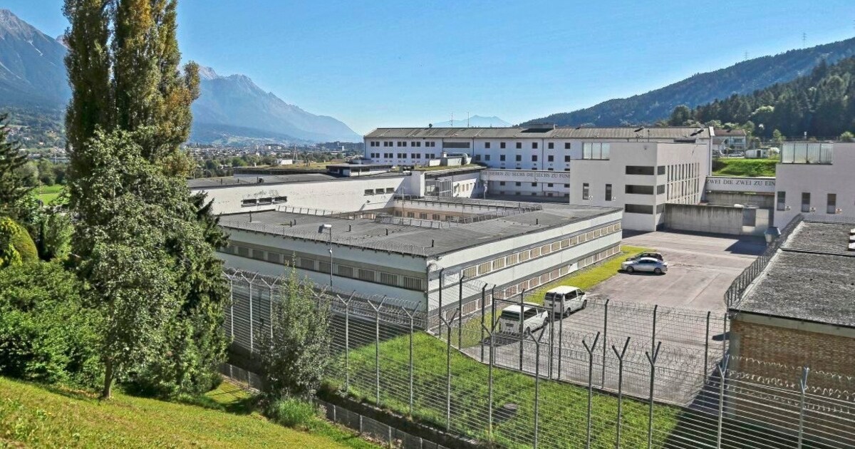 Ministry of Justice: - “The number of applicants is continuously ...