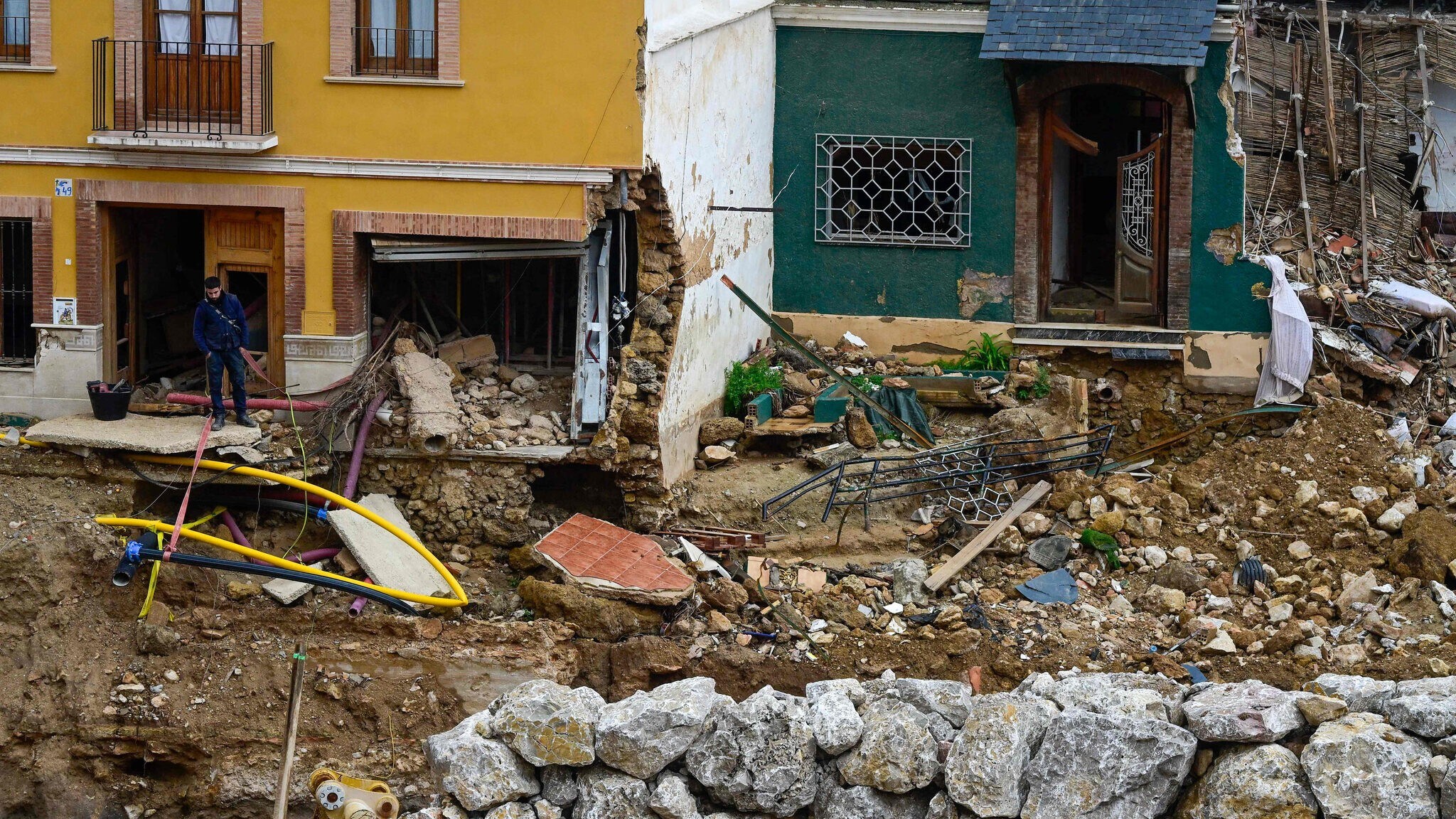 Man "died twice" - Storm of the century solves cold case in Spain ...