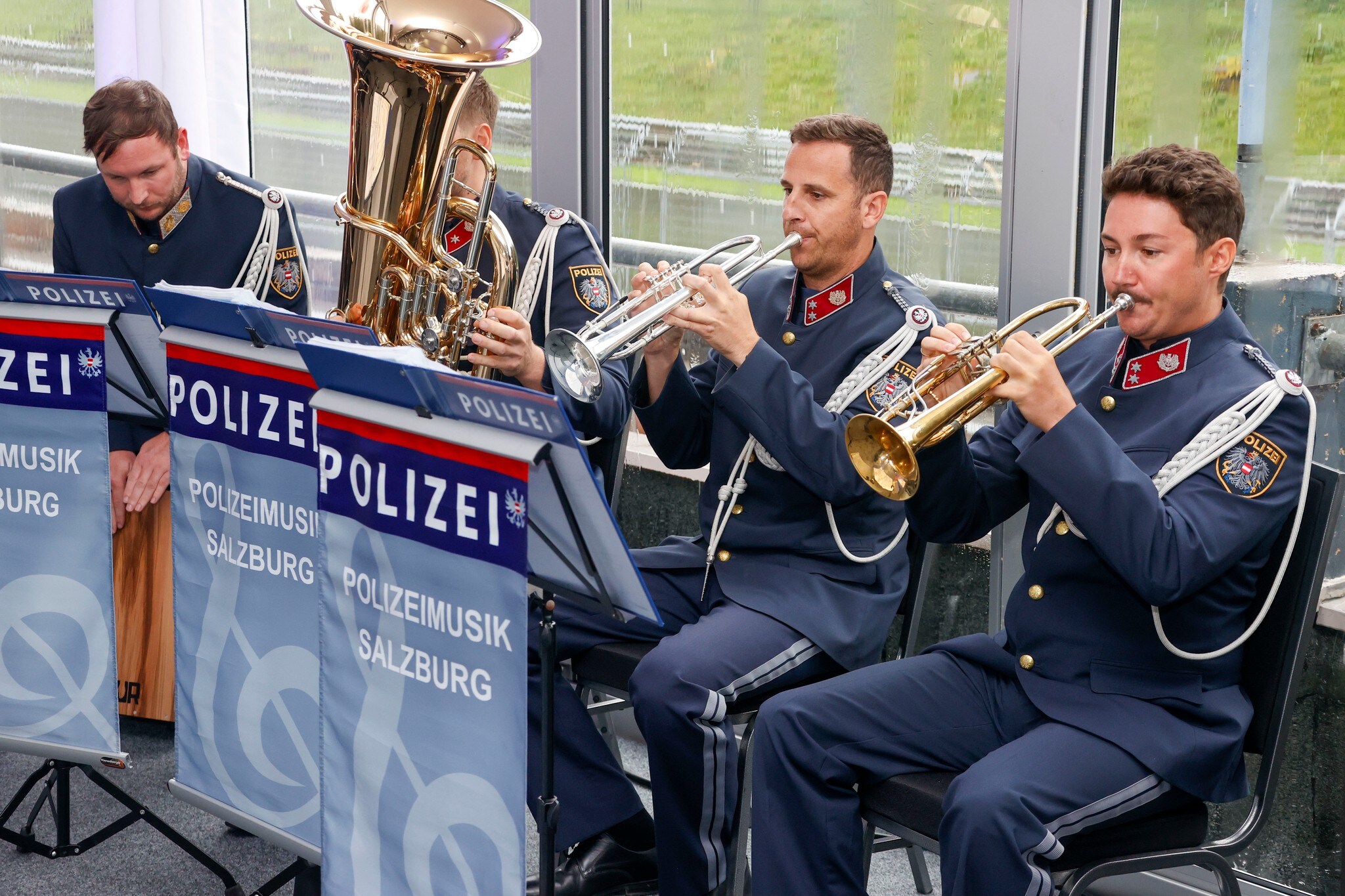 In Salzburg - Jetzt steht fest: Sparkurs trifft die Polizeimusik | krone.at