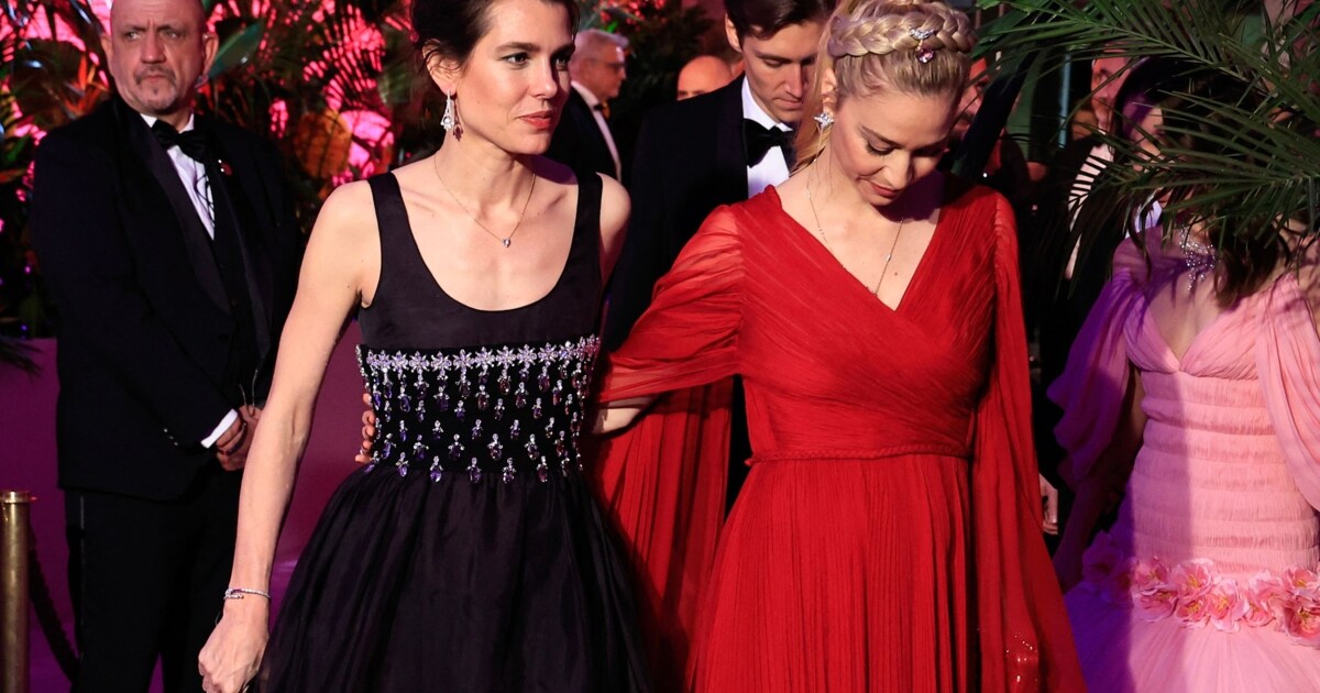 Monaco verzaubert: - Beatrice Borromeo ehrt Grace Kelly beim Rosenball ...
