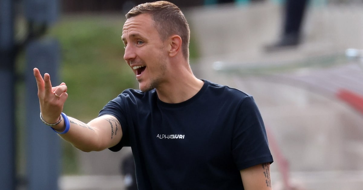 Premiere im Tor - „Alter Hase“ feierte sein Debüt, Liefering siegte ...