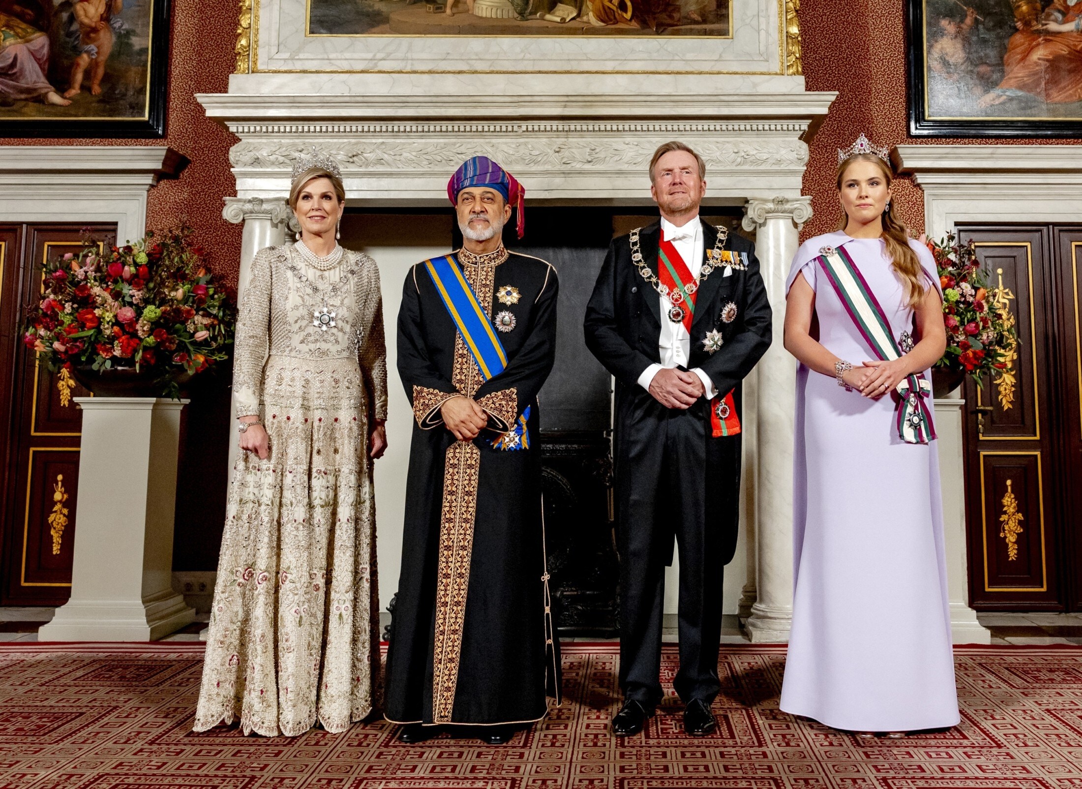 Stahl Mama die Show - Prinzessin Amalia verzauberte mit Krönchen-Look ...