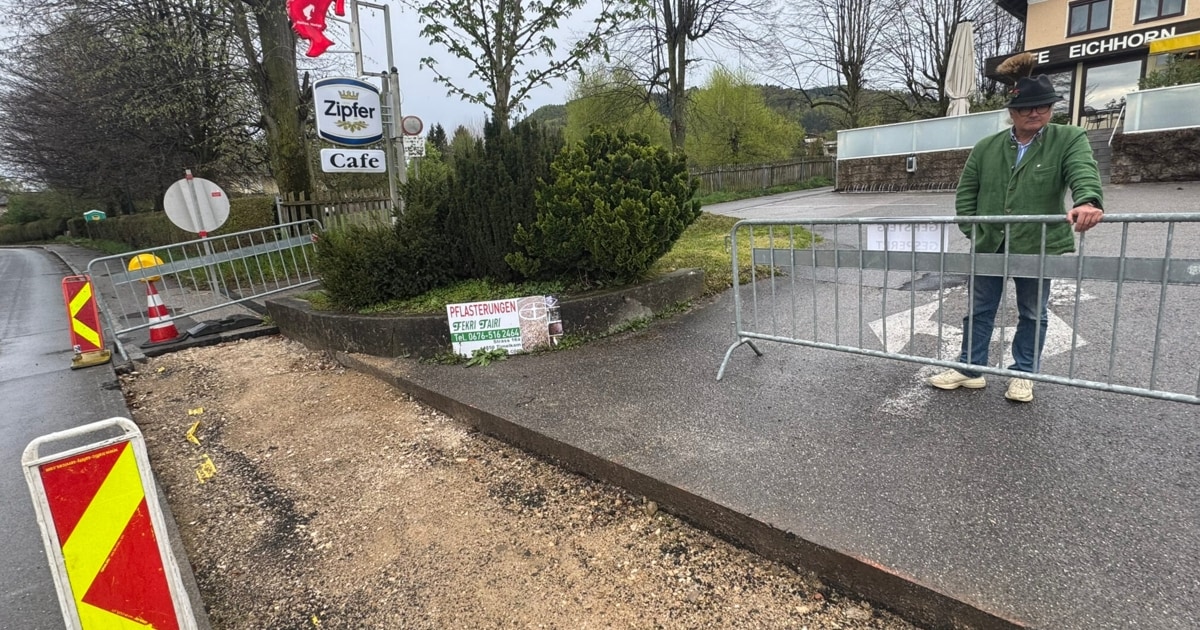 Gastgarten bleibt leer - Attersee: Radweg-Baustelle versperrt Café ...