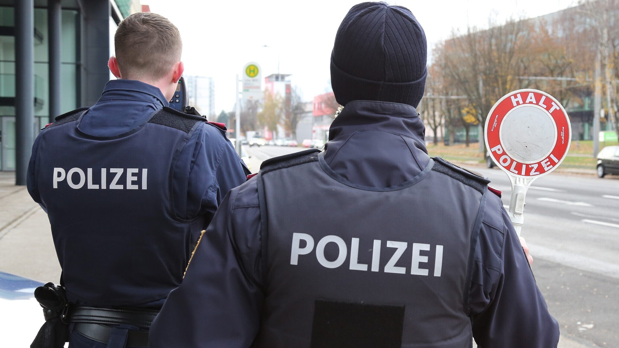 Tatvorsatz? - Autokennzeichen „NAZ1“ wird von der Justiz geprüft | krone.at