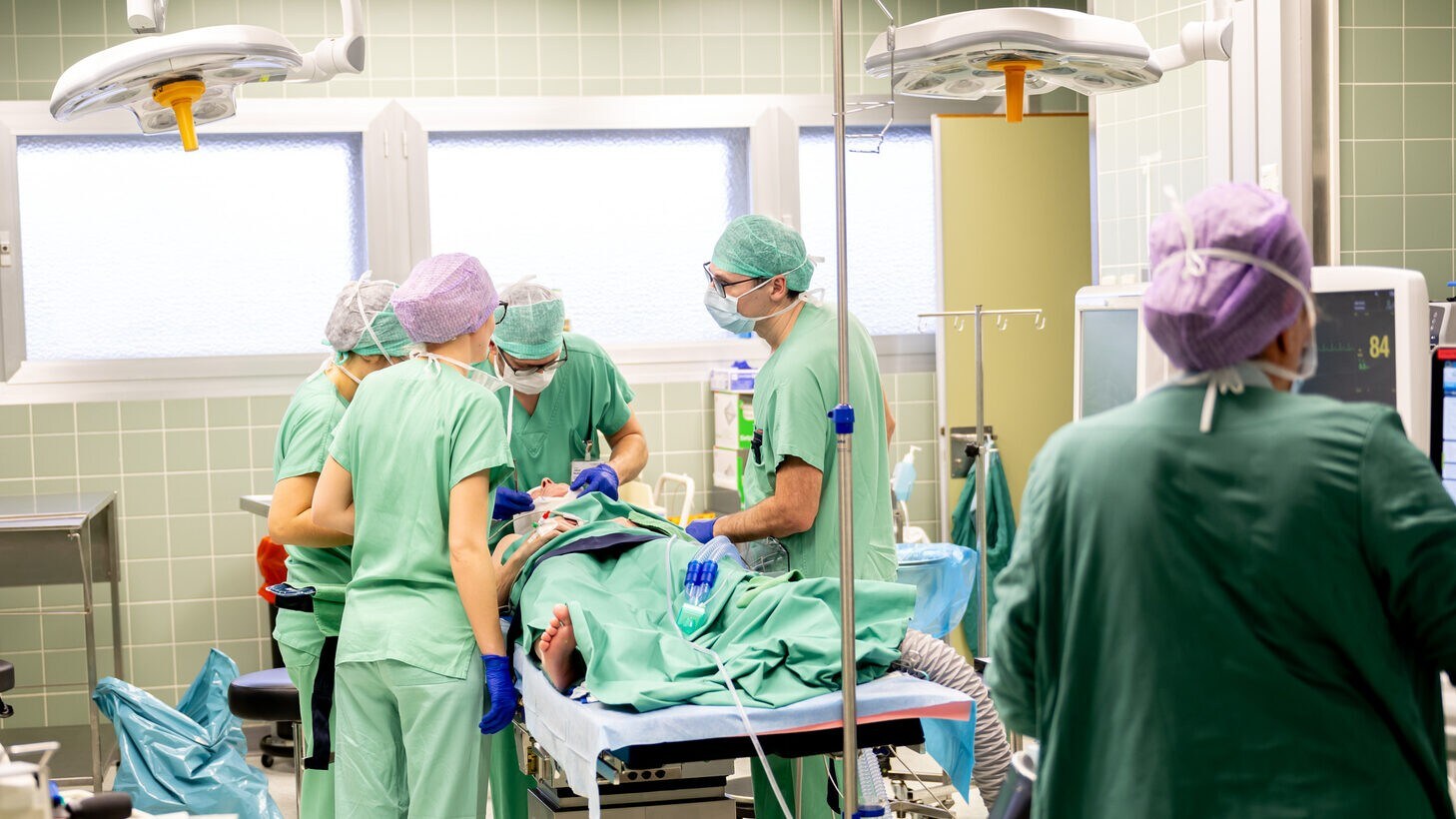 HNO-Ärzte sind gesucht - Ein Jahr Warten auf OP: Der Mangel bei den ...