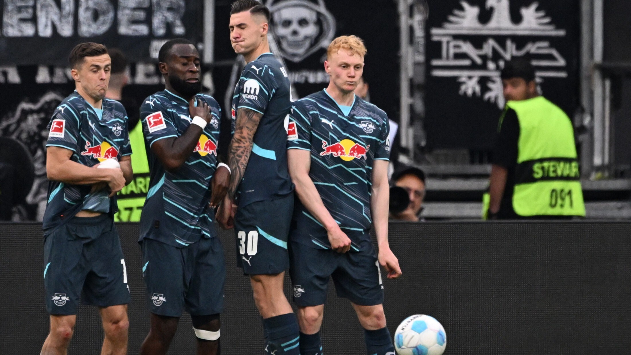 „Zöpfe abschneiden“ - Legende Matthäus zerlegt Baumgartner und Co ...