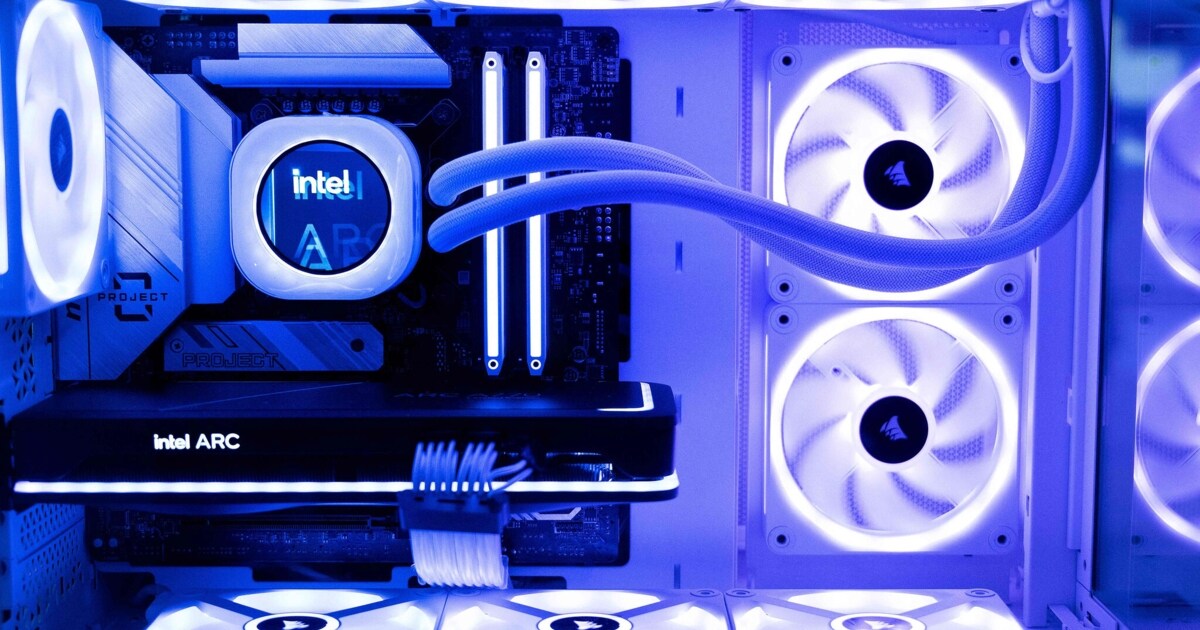 Kriselnder Chipkonzern - Intel bekommt mit Softbank Großaktionär aus ...