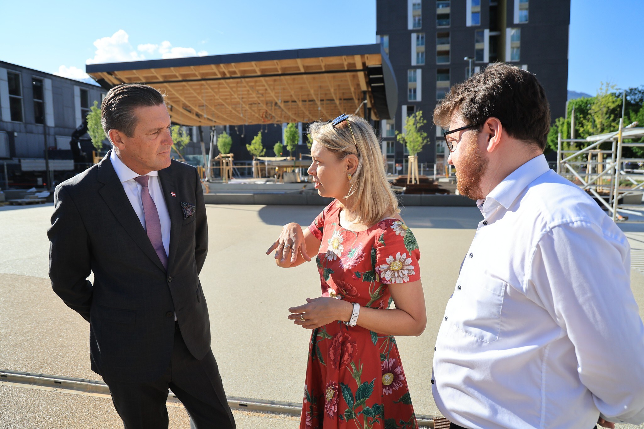 „Stehe hinter Tirol“ - Transit dominierendes Thema bei Minister-Besuch ...