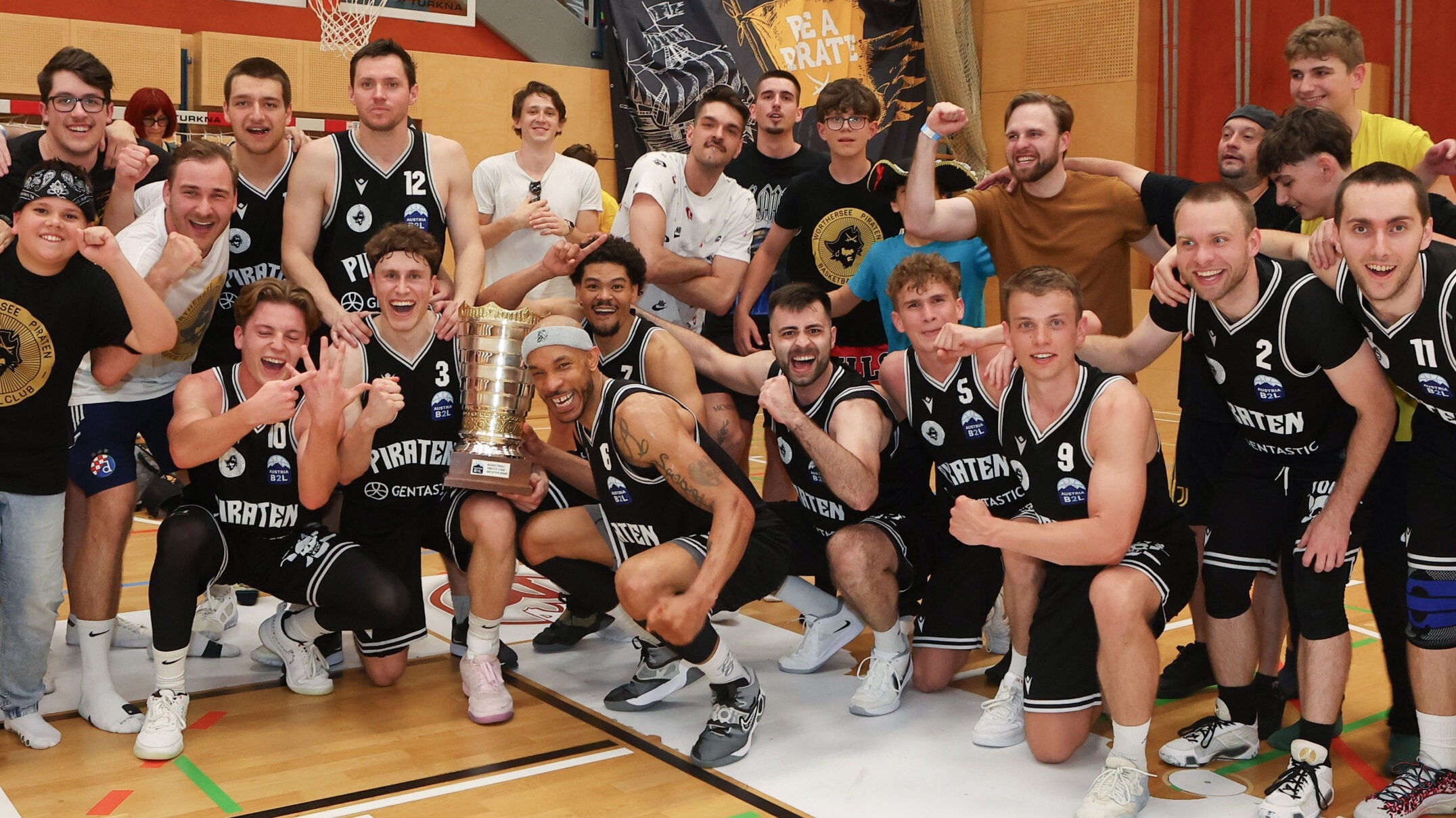 In der 2. Liga - Historisch! Wörthersee Piraten erstmals Meister | krone.at